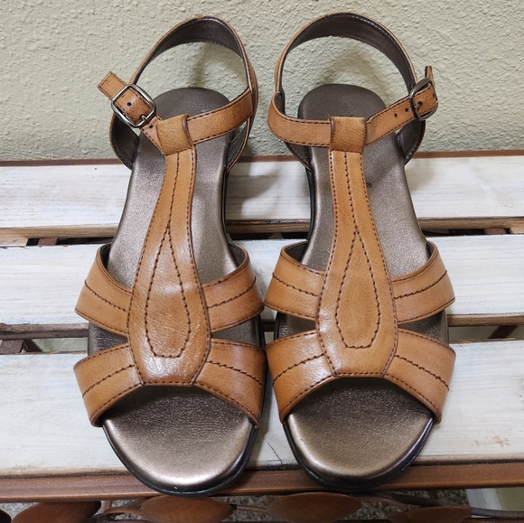 Rasolli | Shoes | Rasolli Light Brown Sandals | Poshmark